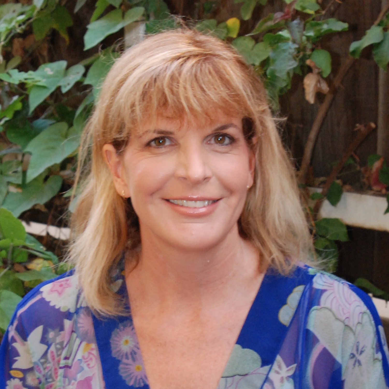 Animals Today - September 23, 2012 Jennifer Conrad - The Paw Project ...